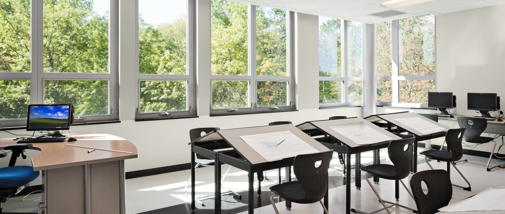 University High School of Science & Engineering | JCJ Architecture